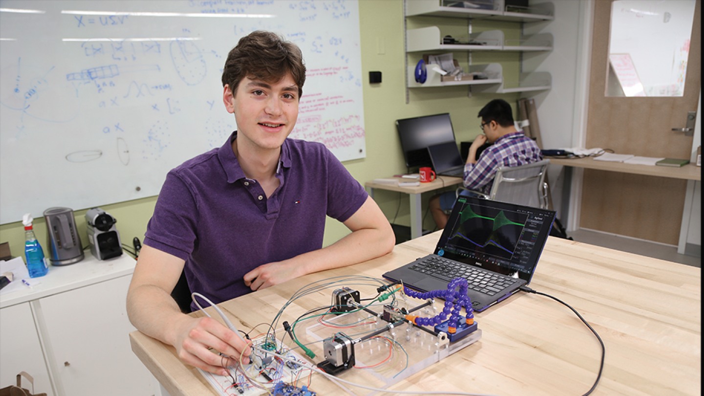 Caleb Tulloss ’18 Looks to Develop Implantable Eye-Tracking System | Engineering | Brown University